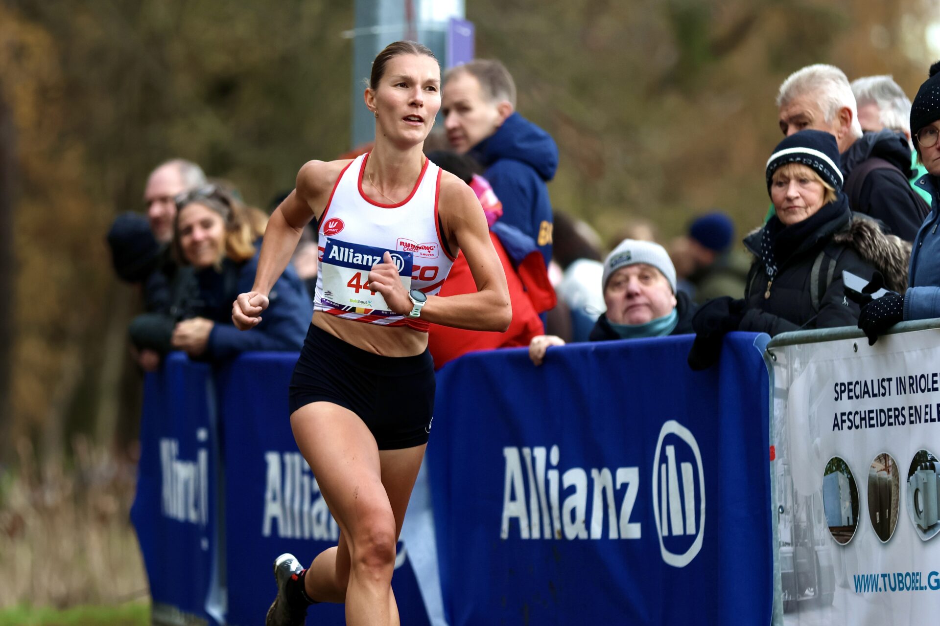 Lisa Rooms en Guillaume Grimard in polepositie: wie zegeviert op ...