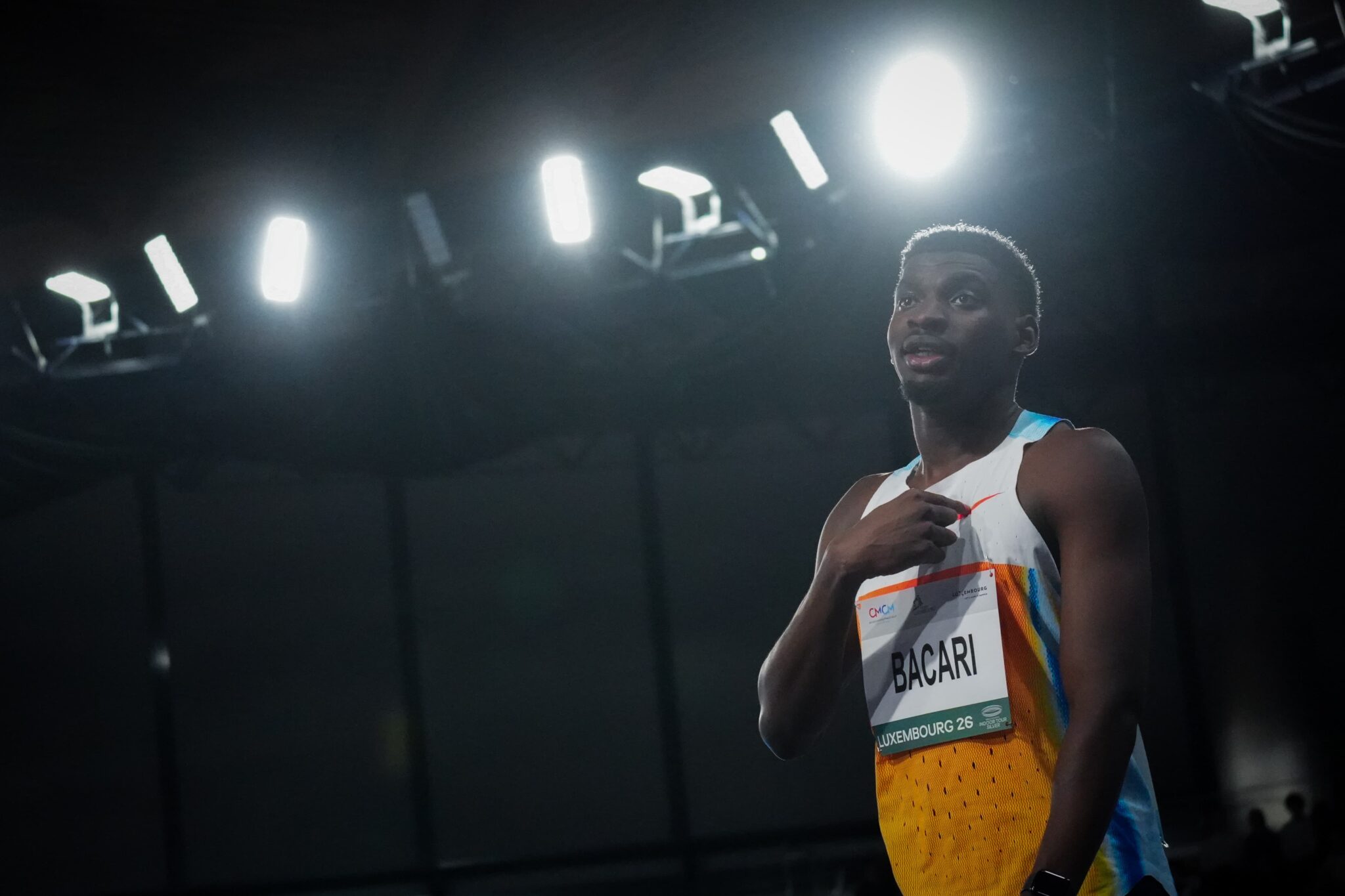 Elie Bacari voert bisnummer op en stormt in finale naar nieuw Belgisch ...